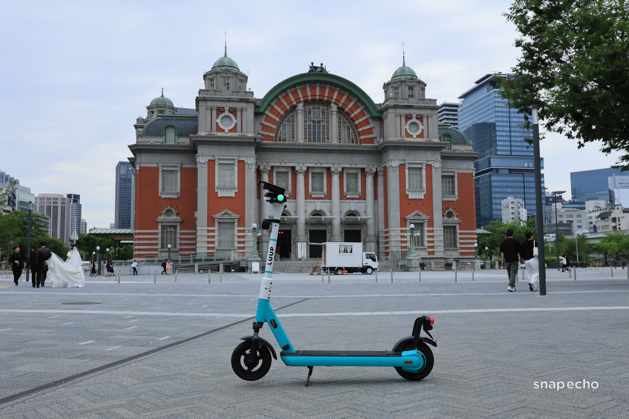 電動キックボードLUUPを利用してみた。短距離モビリティの決定版。だが危険も多い。 | snap echo